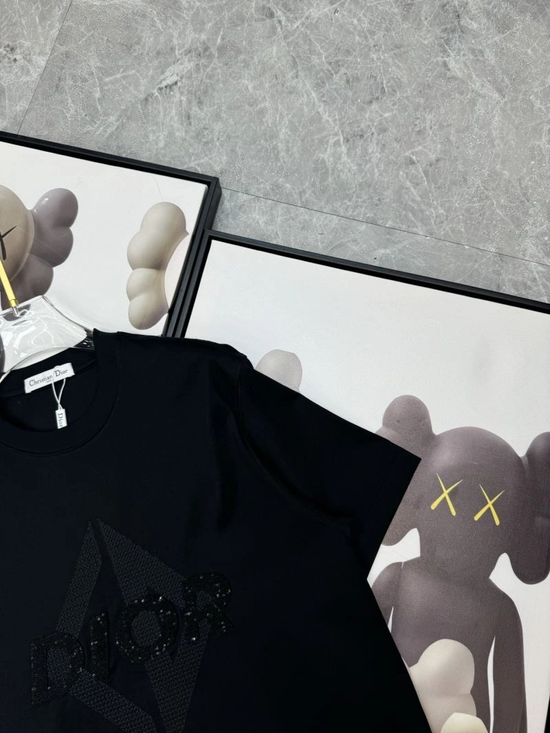 High accuracy Christian Dior T-Shirts