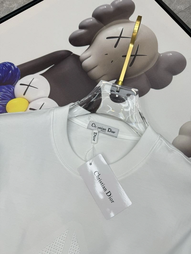 Low-cost Christian Dior T-Shirts