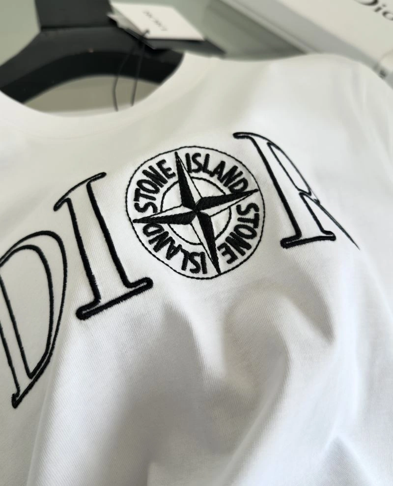 High fidelity Christian Dior T-Shirts