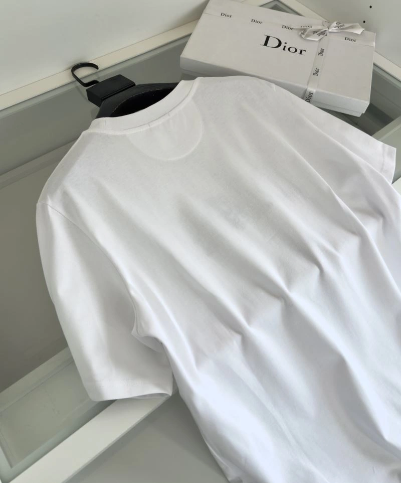 High fidelity Christian Dior T-Shirts