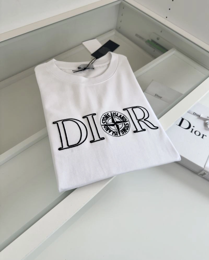 High fidelity Christian Dior T-Shirts