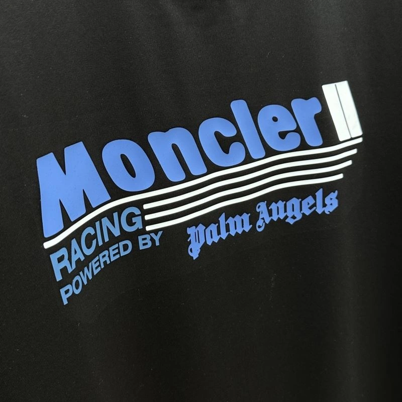 Low-cost Christian Dior T-Shirts