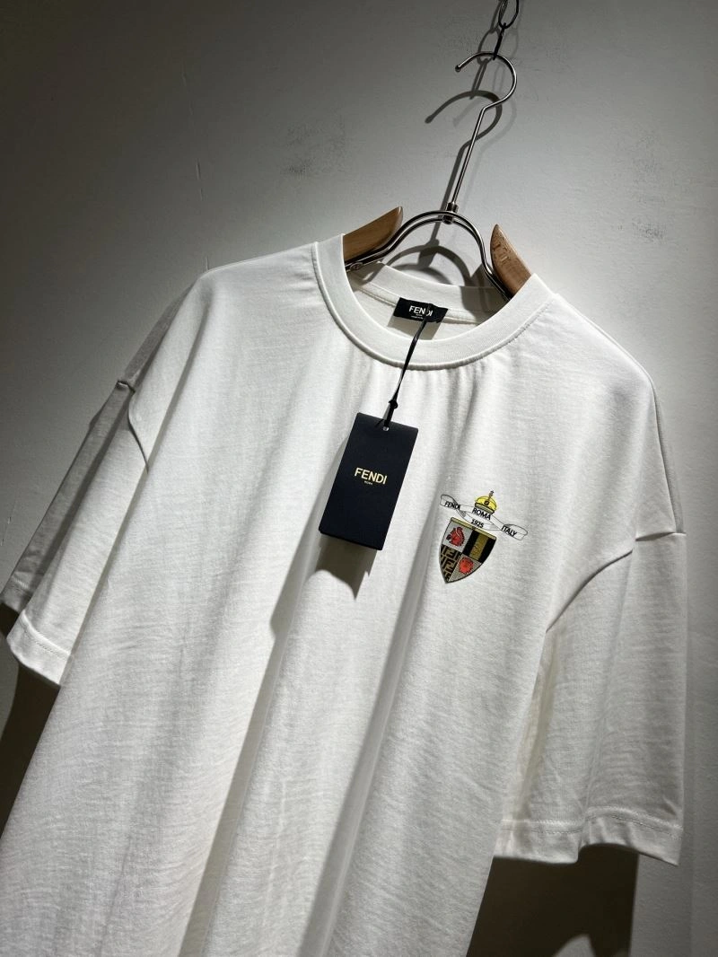 High fidelity Christian Dior T-Shirts