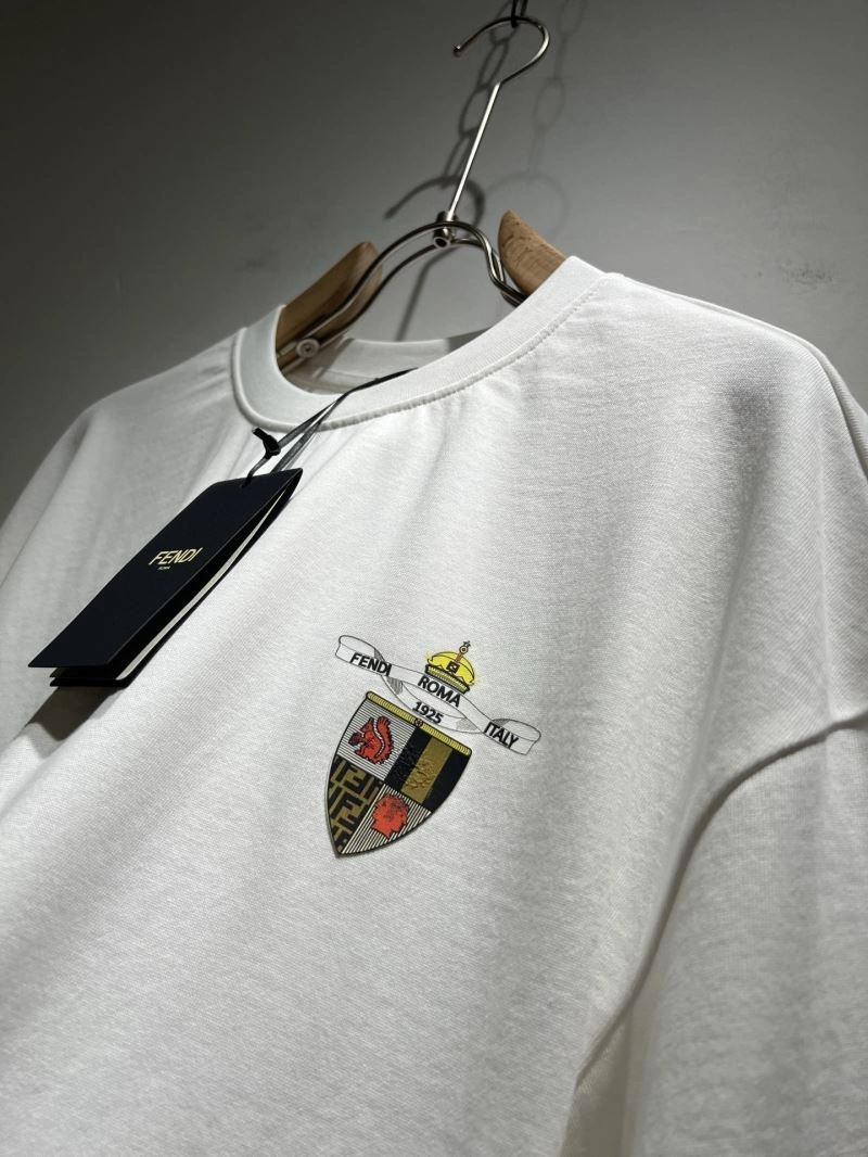 High fidelity Christian Dior T-Shirts