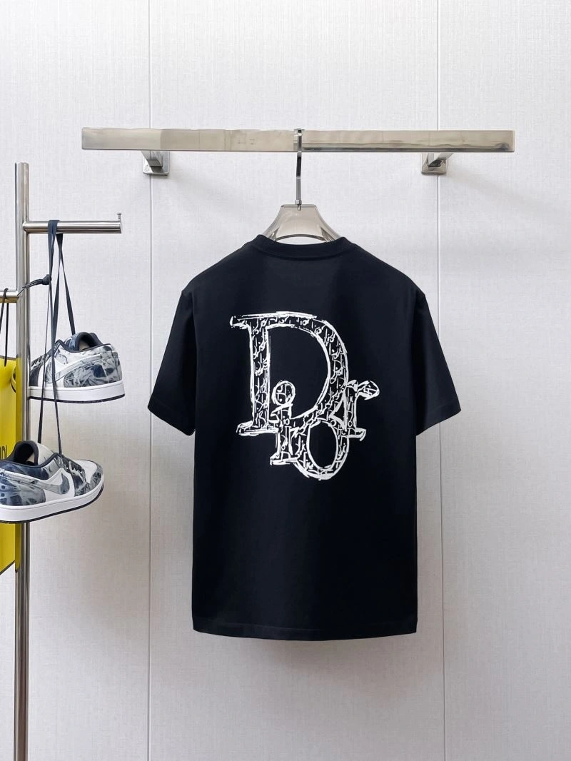 Top match Christian Dior T-Shirts
