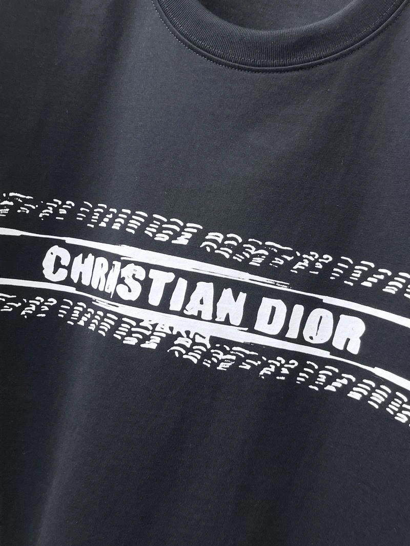 Top match Christian Dior T-Shirts