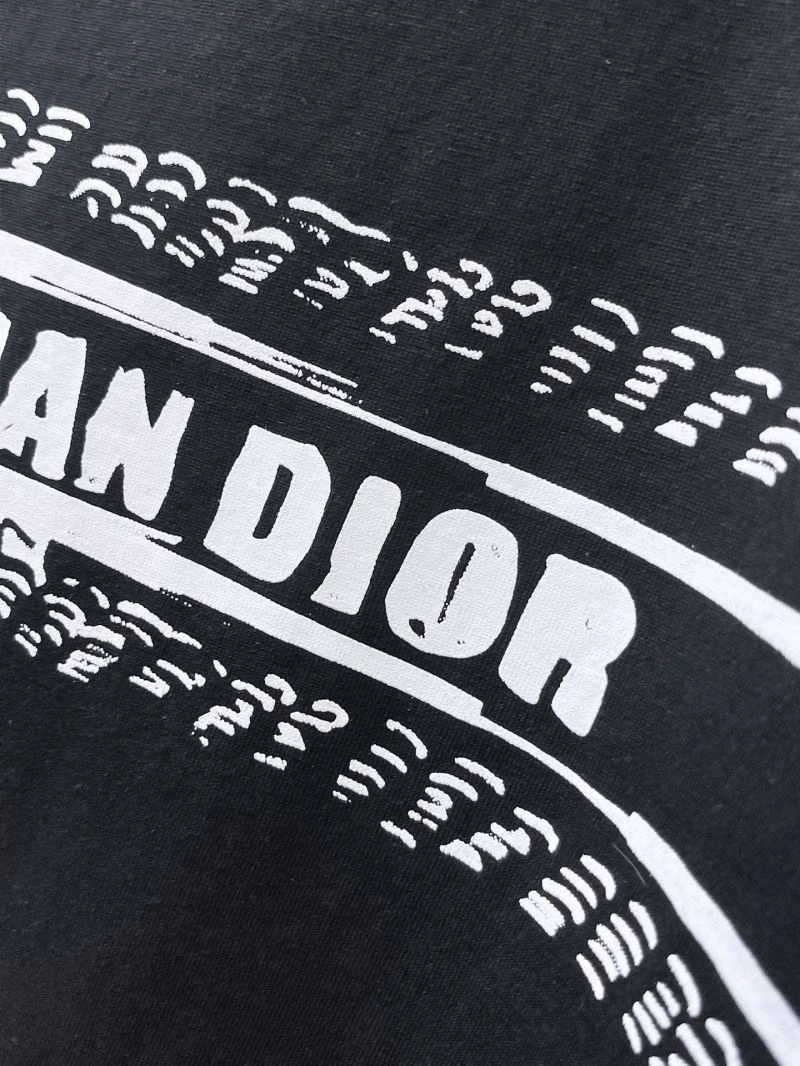 Top match Christian Dior T-Shirts