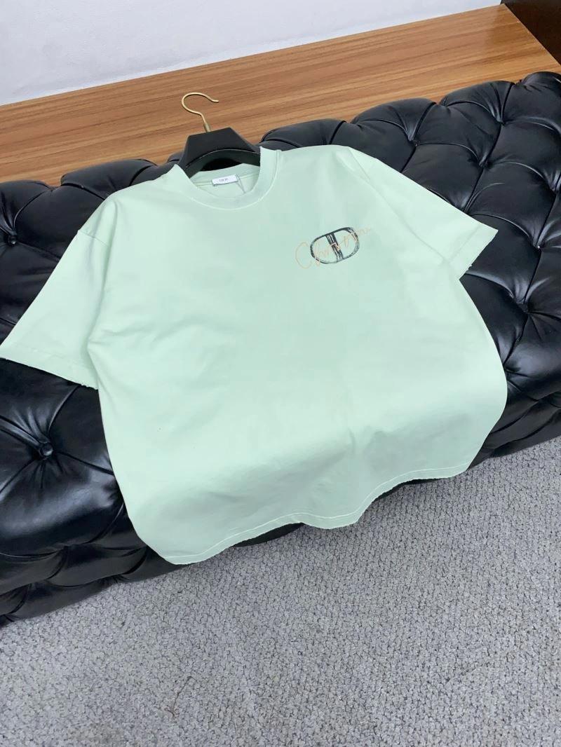 Low-cost Christian Dior T-Shirts