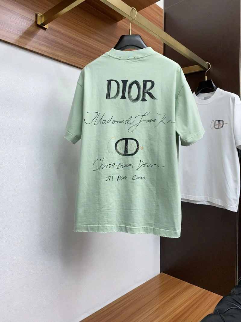 Low-cost Christian Dior T-Shirts