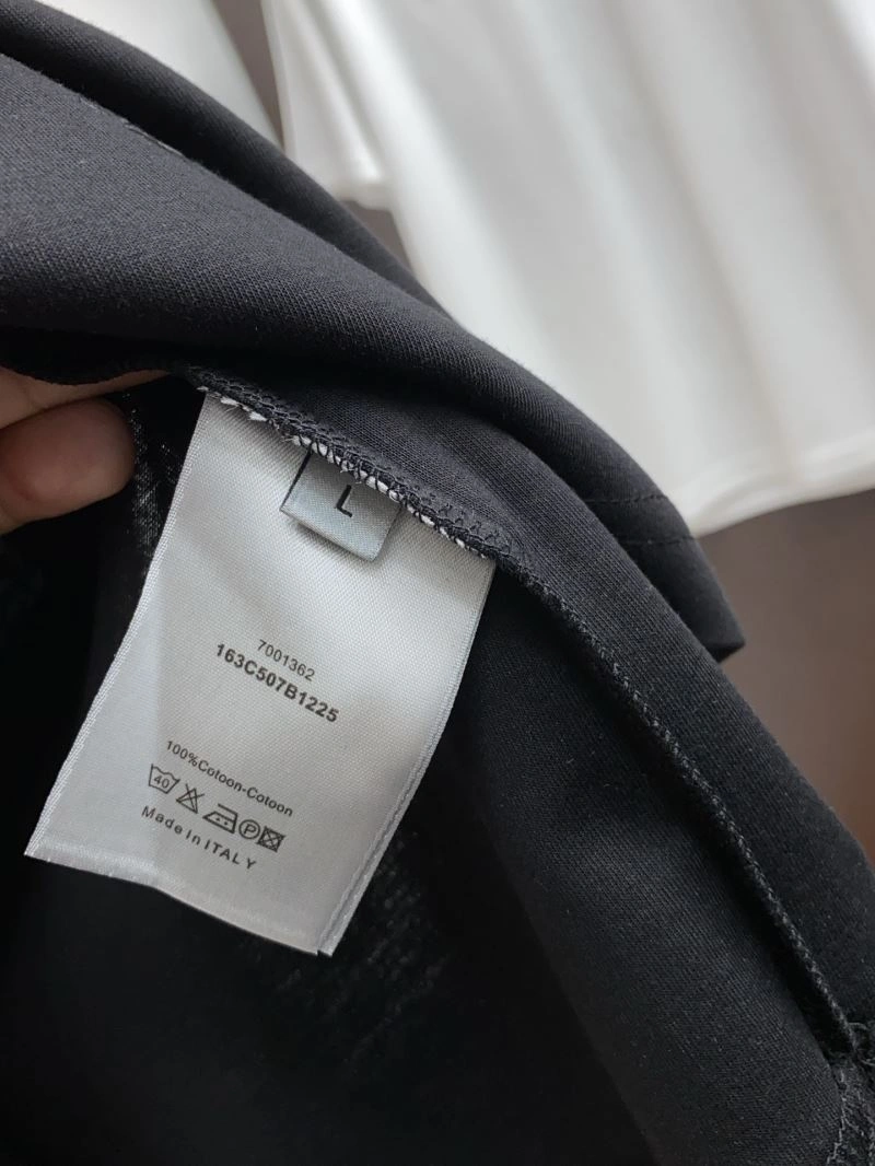 High fidelity Christian Dior T-Shirts