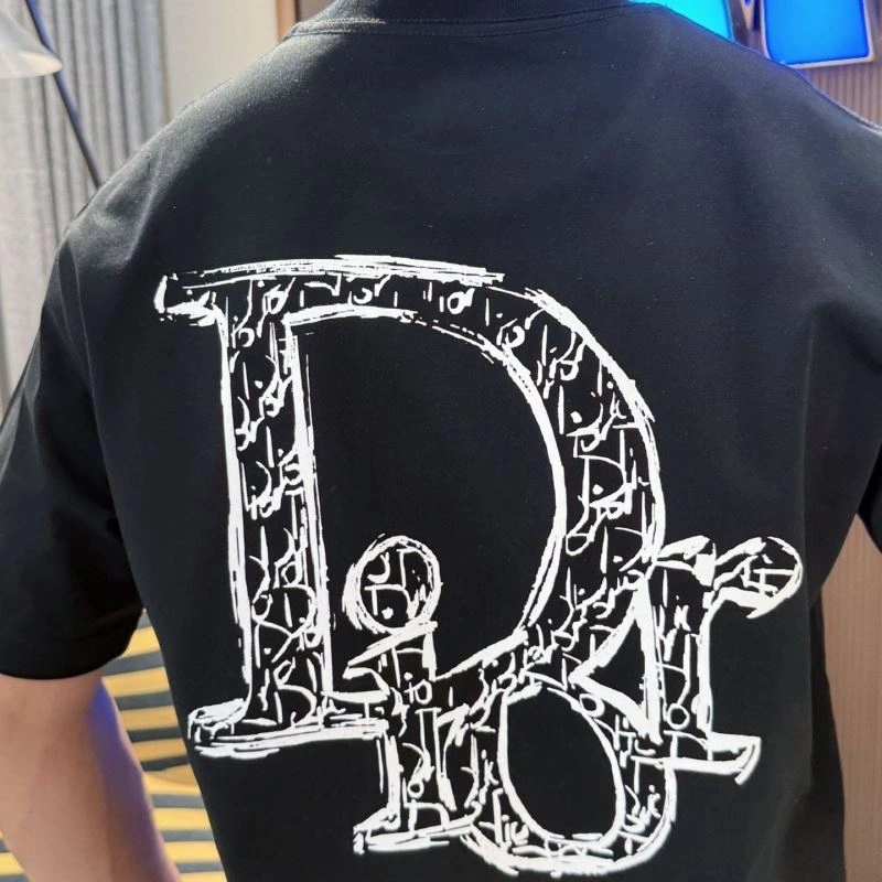 Value-priced Christian Dior T-Shirts