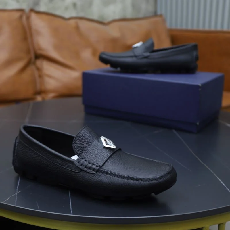 Accurate model Christian Dior Tods Shoes