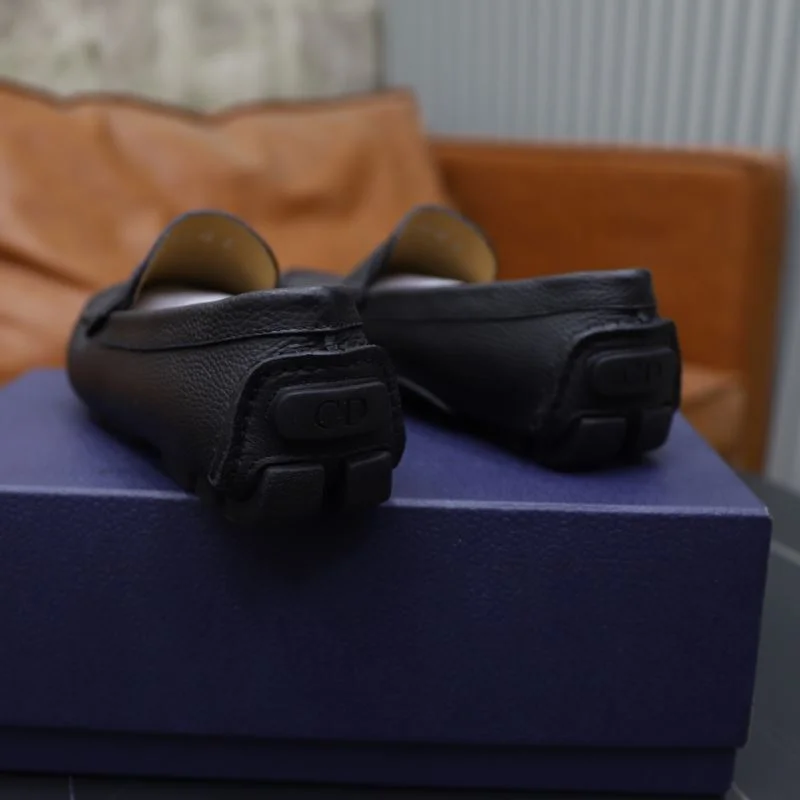 Top mirror Christian Dior Tods Shoes