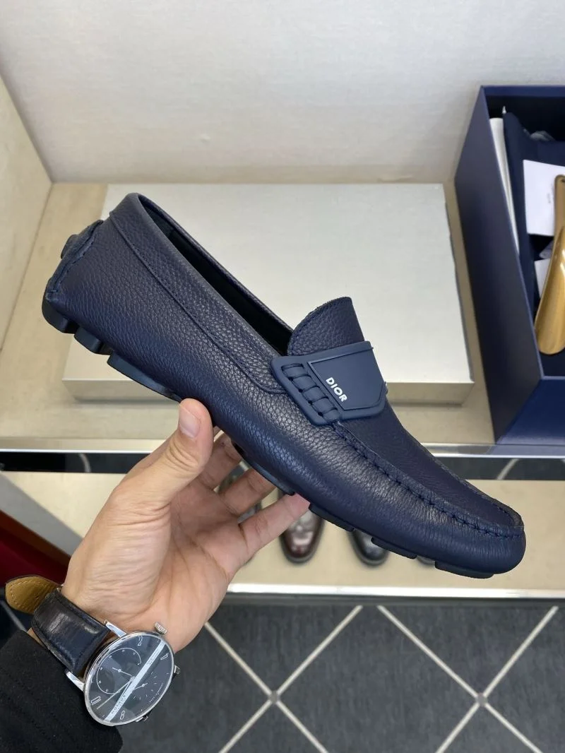 Accurate model Christian Dior Tods Shoes