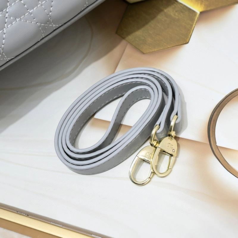 Top match Christian Dior Top Handle Bags
