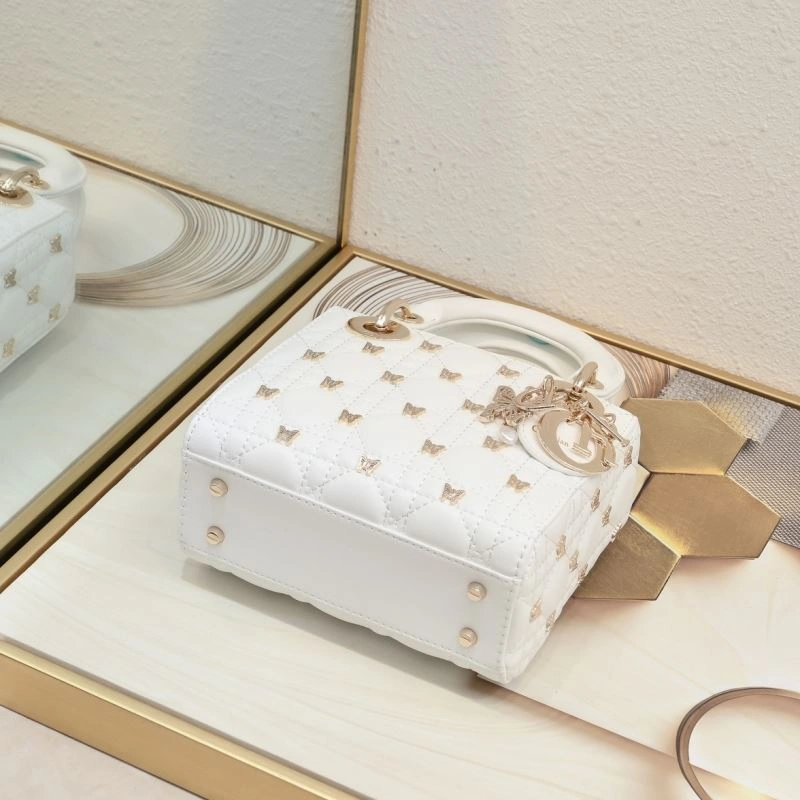 Top match Christian Dior Top Handle Bags