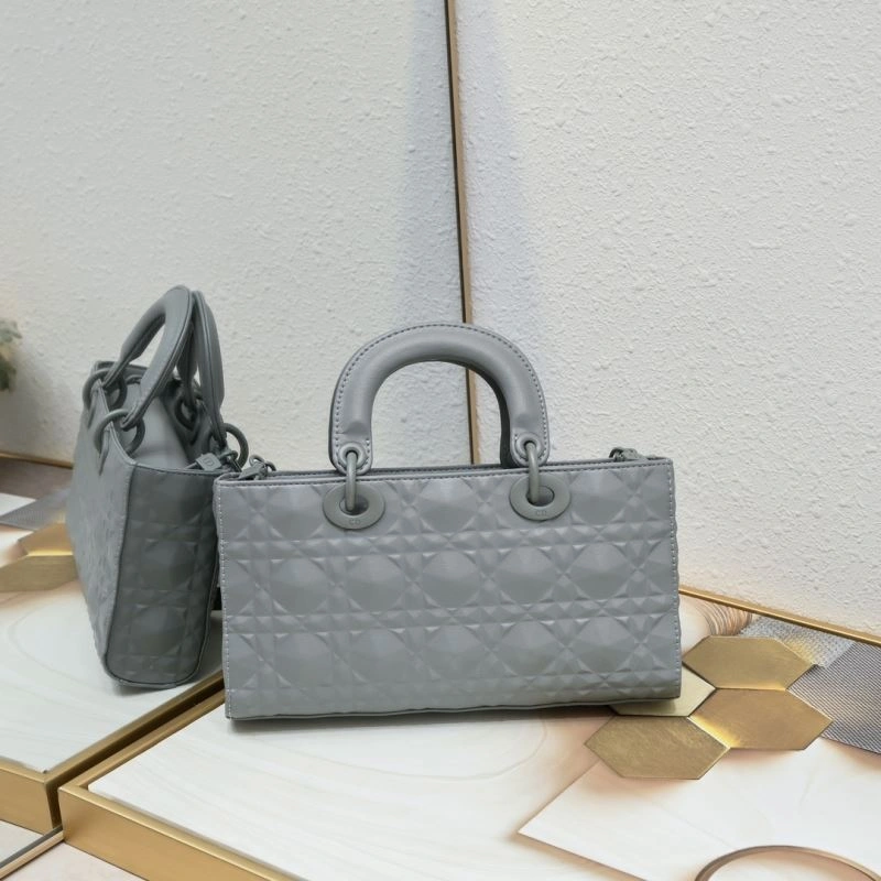 Bargain Christian Dior Top Handle Bags