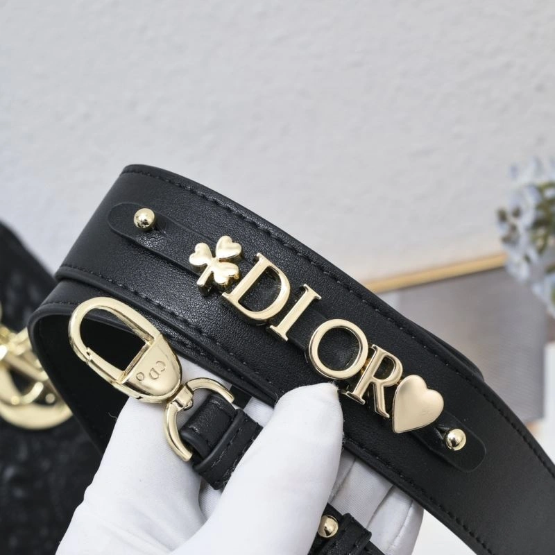 Top match Christian Dior Top Handle Bags