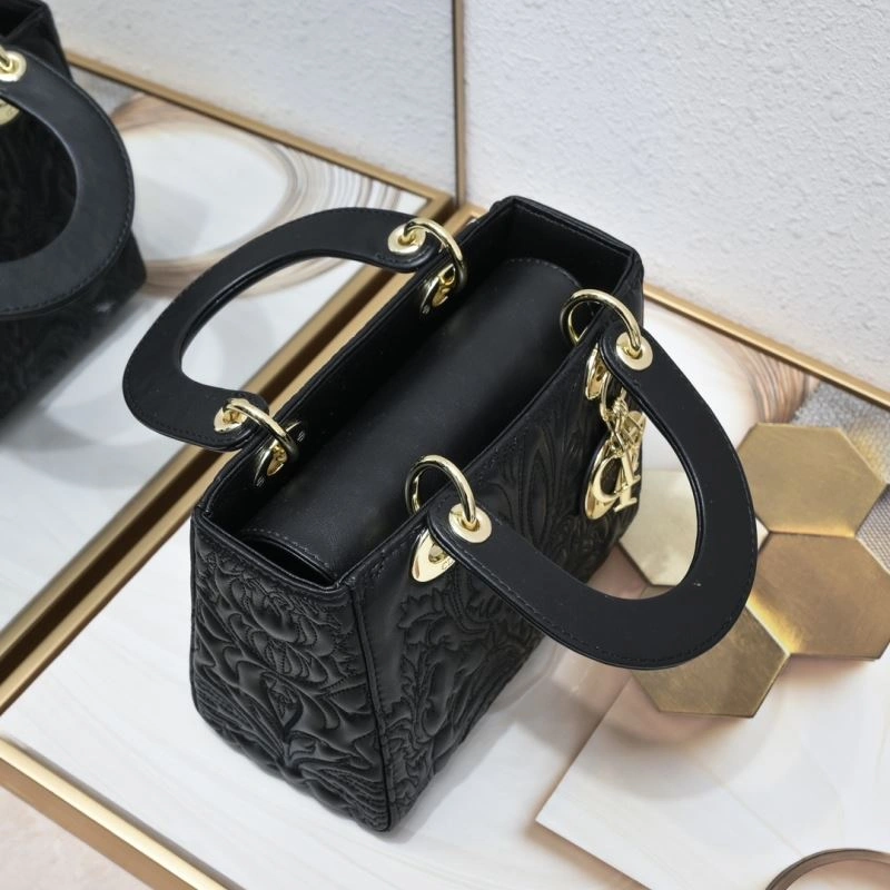 Top match Christian Dior Top Handle Bags