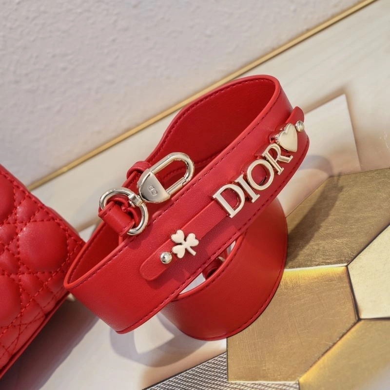 Top match Christian Dior Top Handle Bags