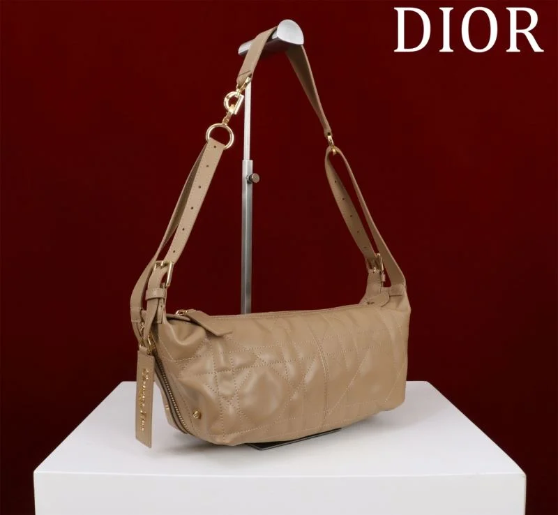 Bargain Christian Dior Top Handle Bags