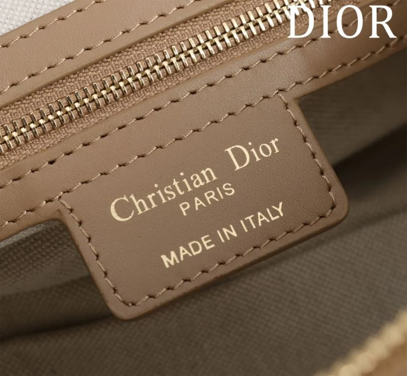 Bargain Christian Dior Top Handle Bags