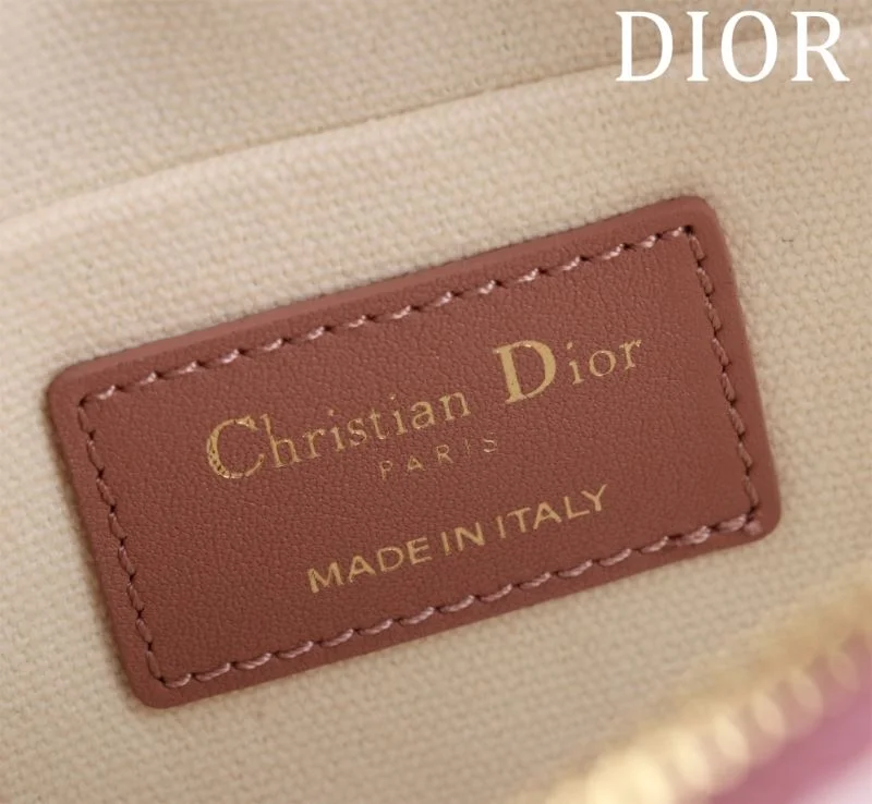 Top match Christian Dior Top Handle Bags