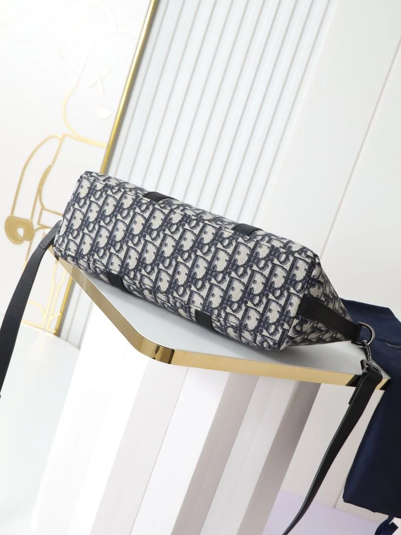 High accuracy Christian Dior Top Handle Bags