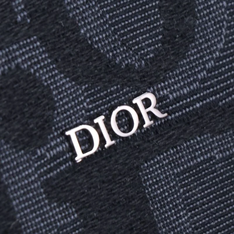 Bargain Christian Dior Top Handle Bags