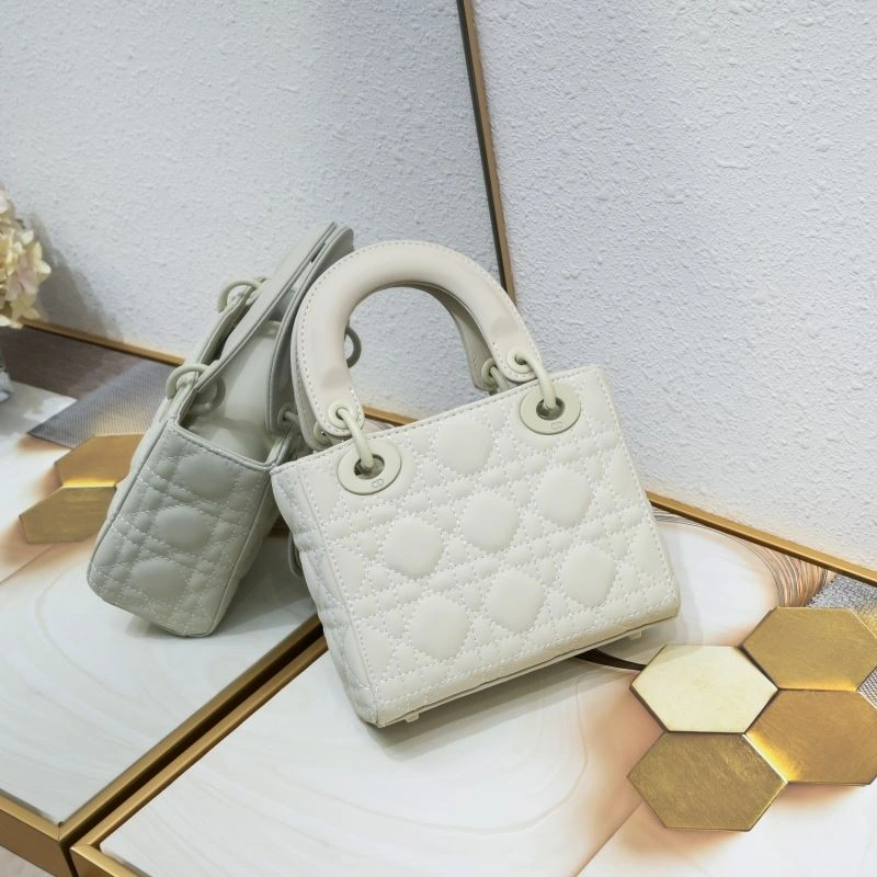 Top match Christian Dior Top Handle Bags