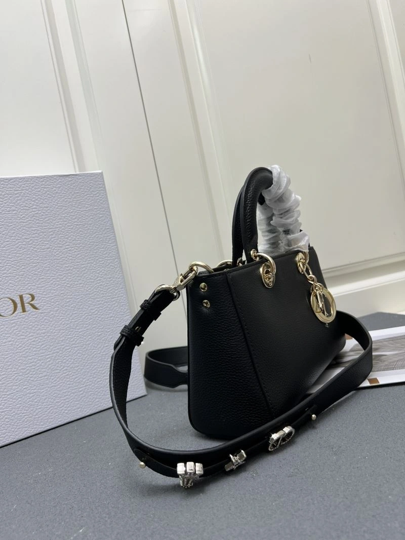 Top match Christian Dior Top Handle Bags