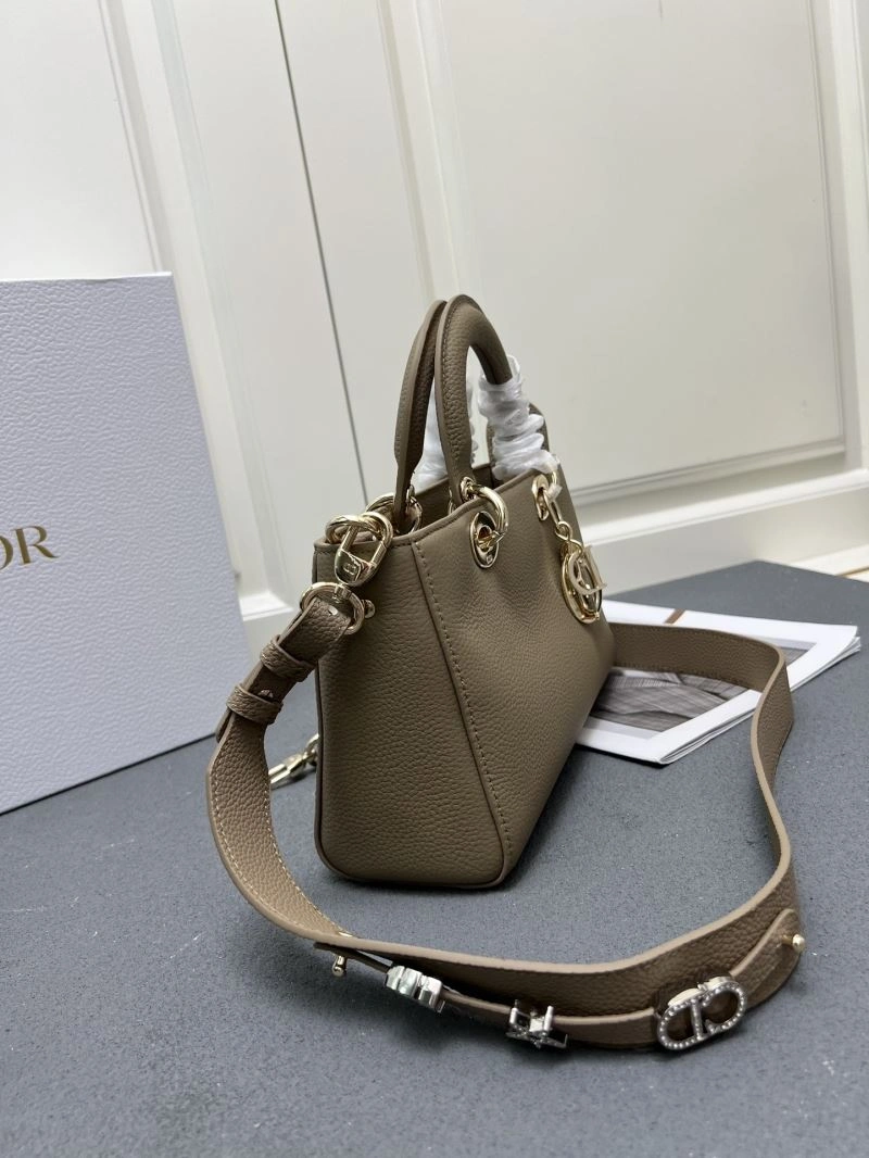 High fidelity Christian Dior Top Handle Bags