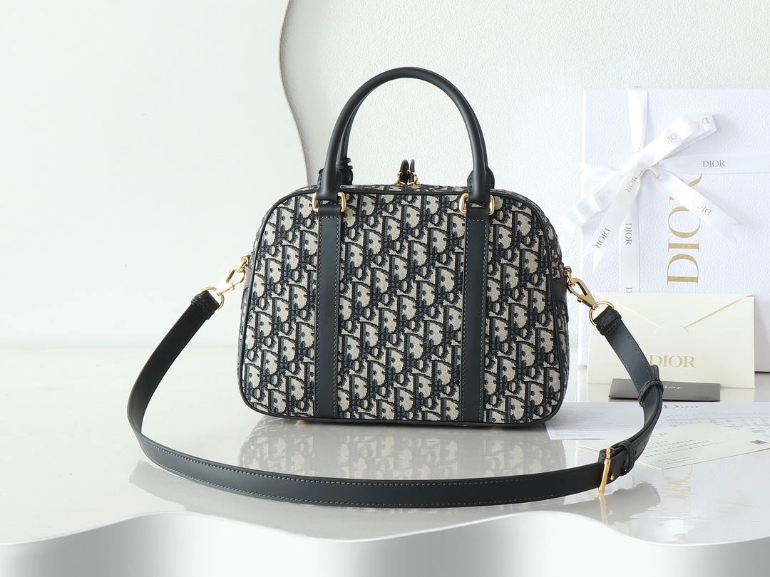 Bargain Christian Dior Top Handle Bags