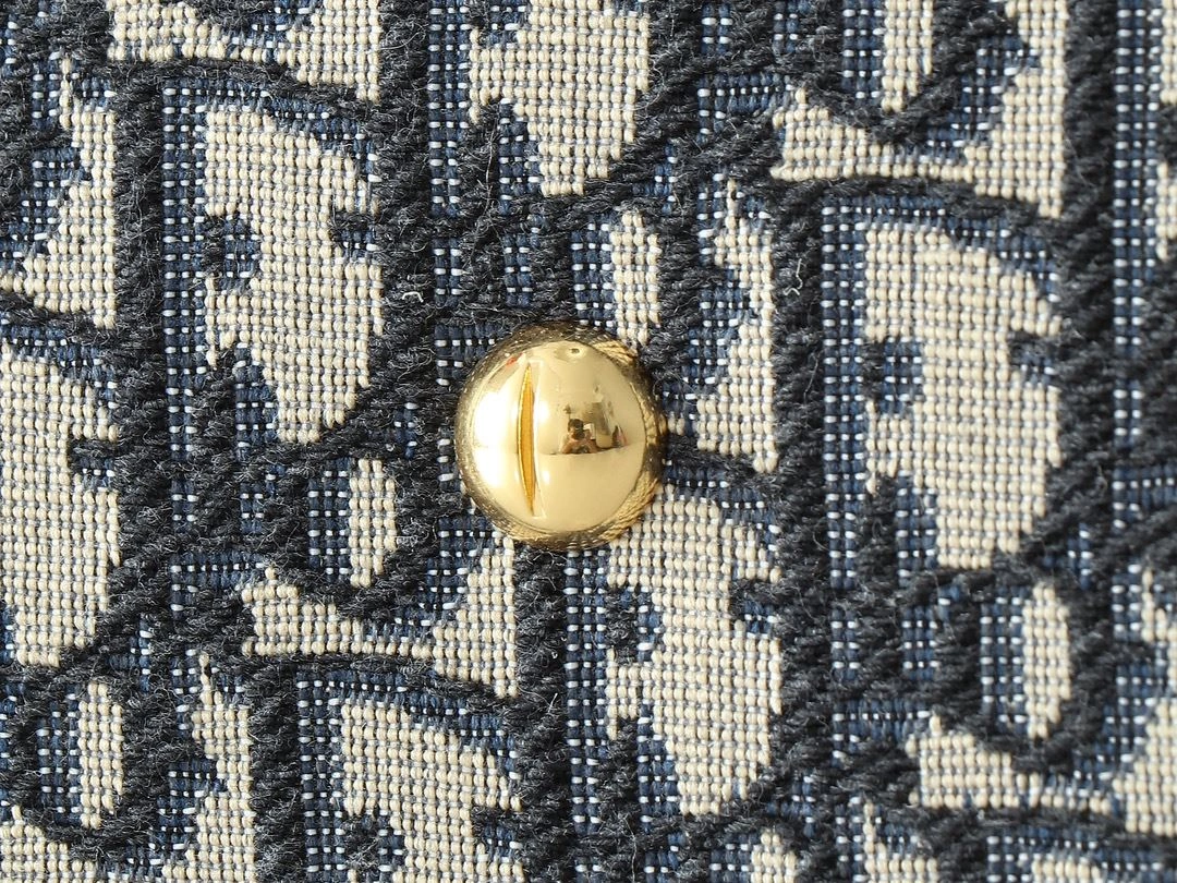 Bargain Christian Dior Top Handle Bags