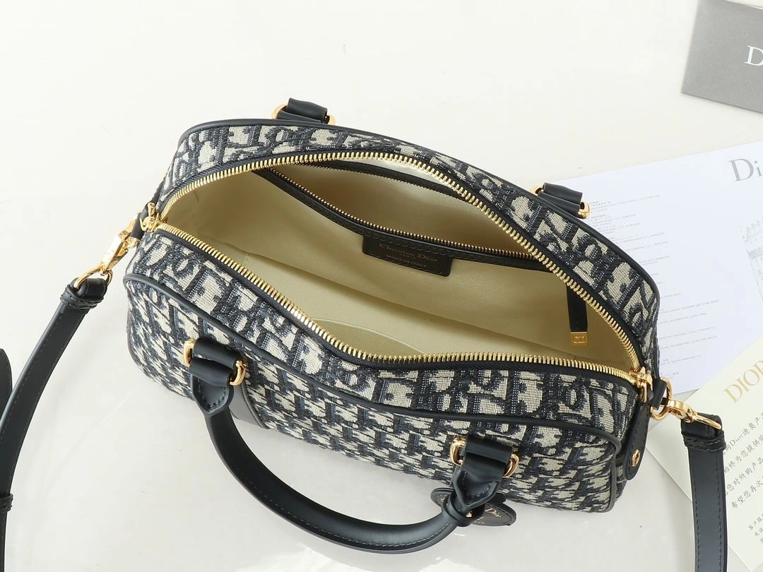 Bargain Christian Dior Top Handle Bags