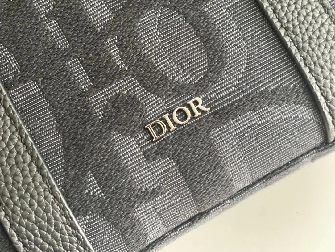Reasonably priced Christian Dior Top Handle Bags