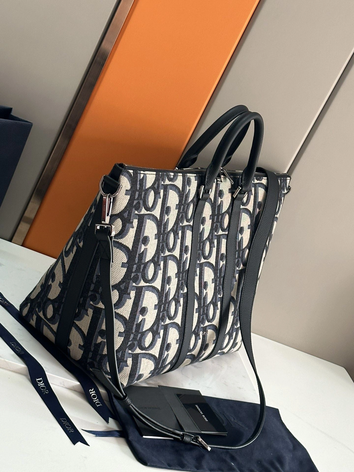 High accuracy Christian Dior Top Handle Bags