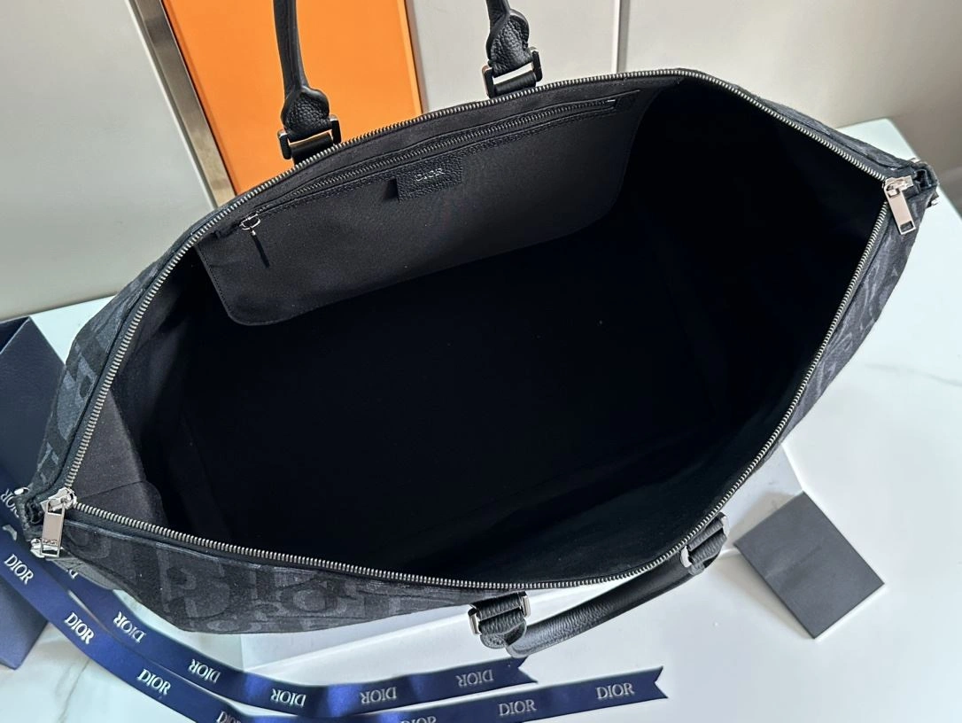 Brand-authenticated Christian Dior Top Handle Bags