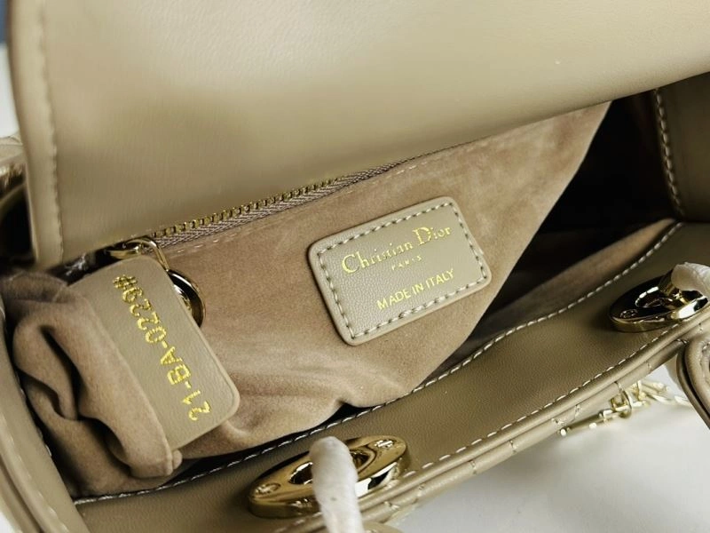 Discounted Christian Dior Top Handle Bags