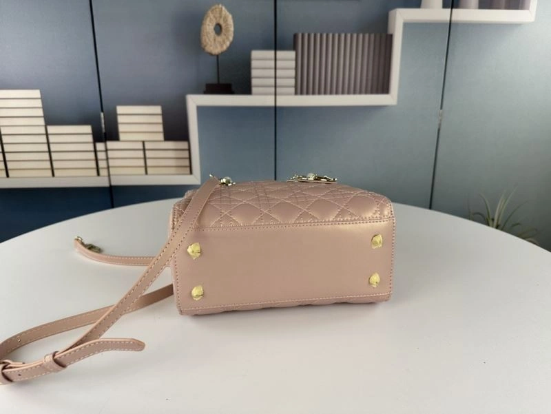 Top match Christian Dior Top Handle Bags