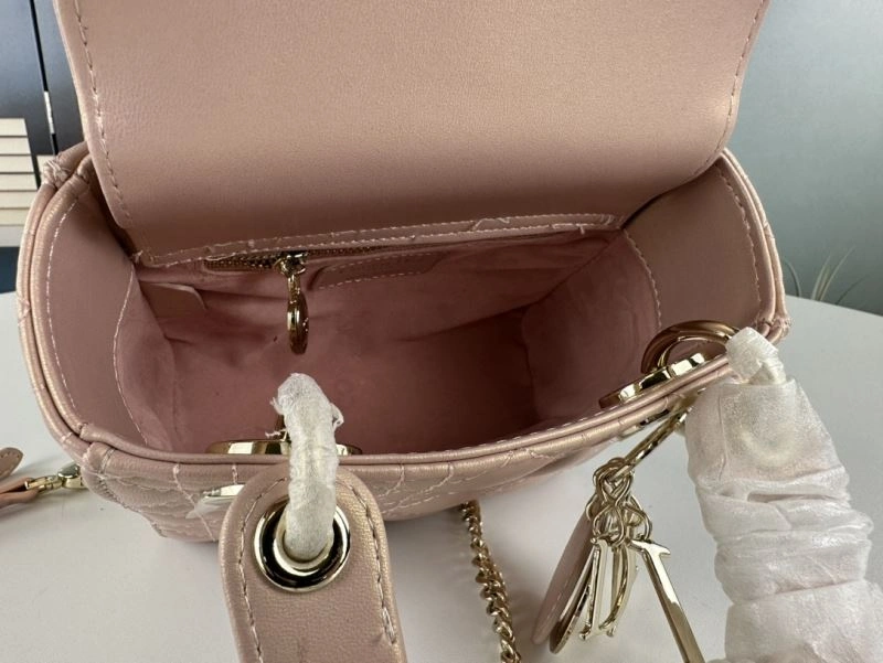 High accuracy Christian Dior Top Handle Bags