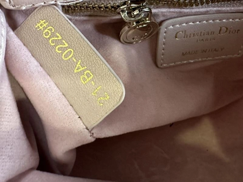 High accuracy Christian Dior Top Handle Bags
