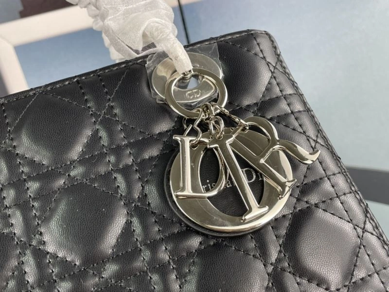 Top match Christian Dior Top Handle Bags