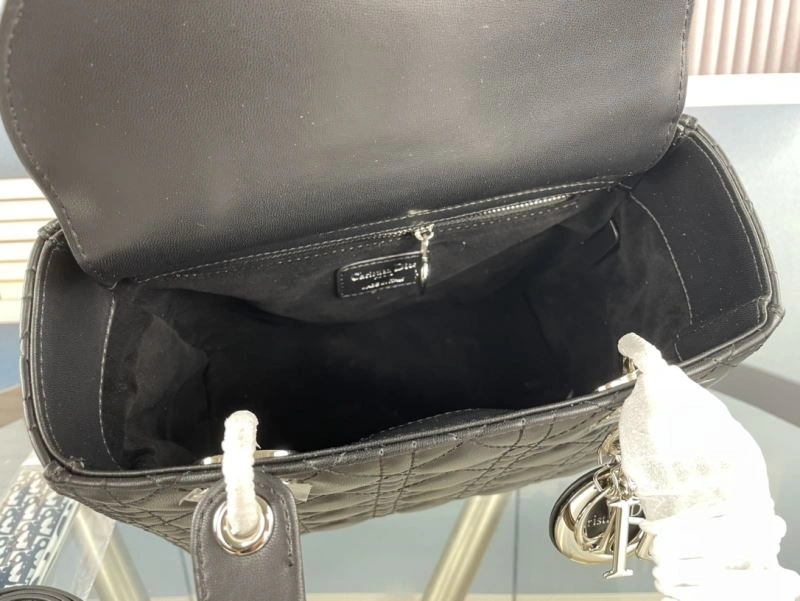 Top match Christian Dior Top Handle Bags