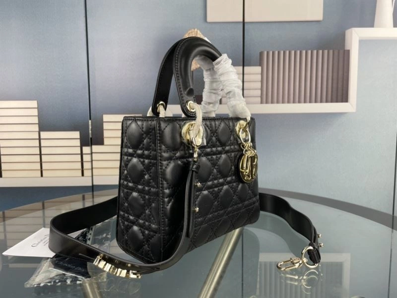Top match Christian Dior Top Handle Bags