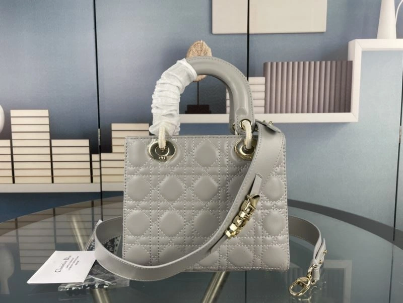 High accuracy Christian Dior Top Handle Bags