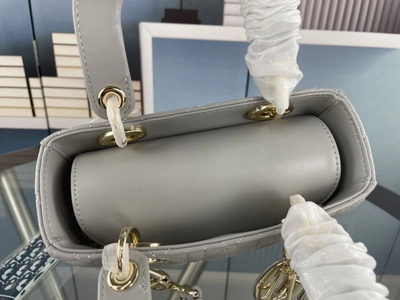 High accuracy Christian Dior Top Handle Bags