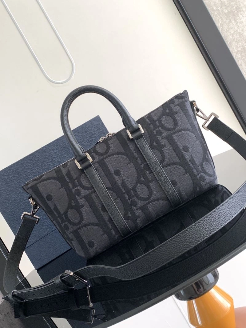 Low-cost Christian Dior Travel Bags
