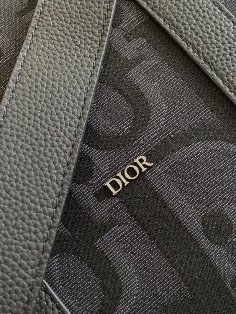 Economical Christian Dior Travel Bags