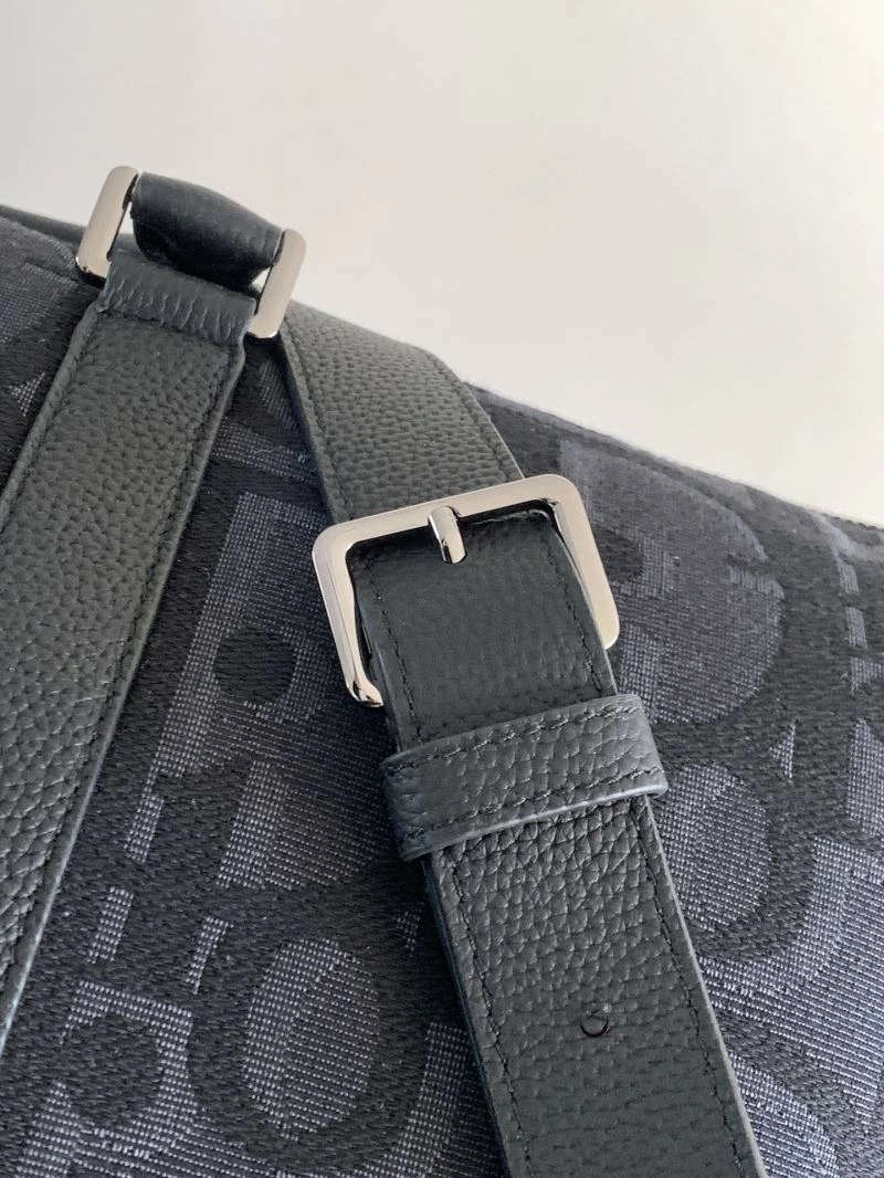 Economical Christian Dior Travel Bags